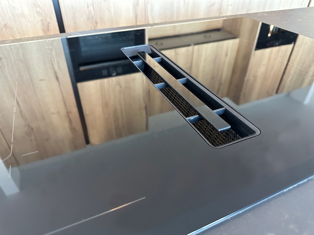 Prachtige luxe keuken in Broek opgeleverd